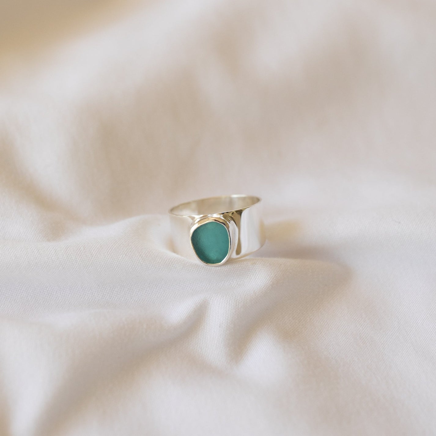 Blue Bold Sea Glass Band (Handmade) – The Salty Gem